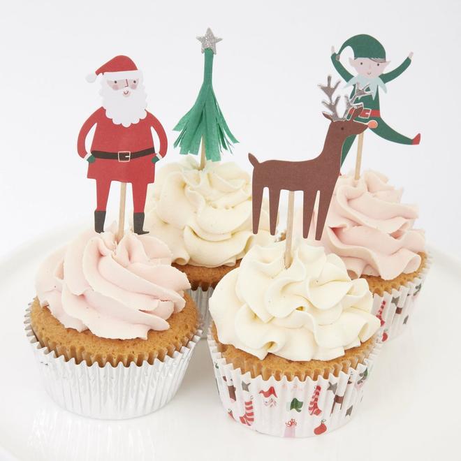 Christmas Theme Cupcake Kit, with Santa, Reindeer and Elves Cake ...